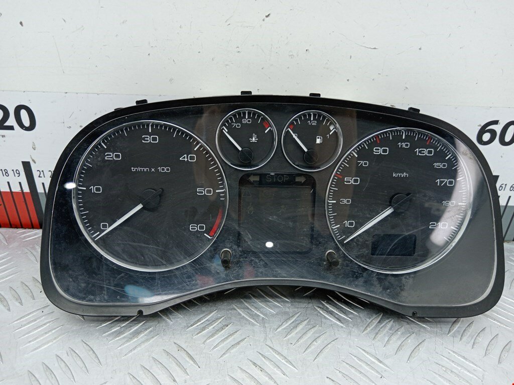 Панель приборная (щиток приборов) Peugeot 307 6103L6 арт. 1778948