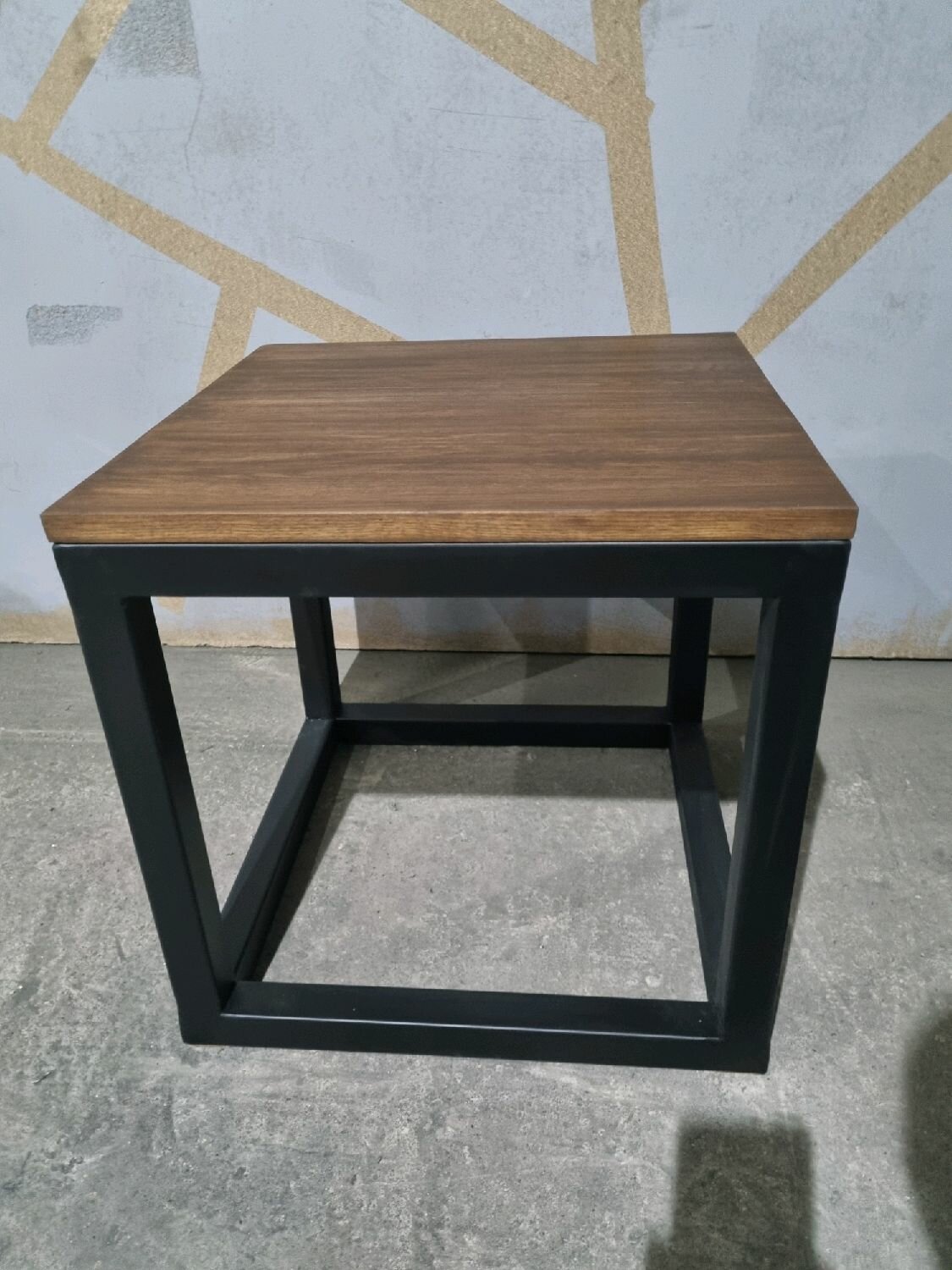 Журнальный столик лофт Coffee Table - 06, для гостиной, с размерами 50х50х50 см
