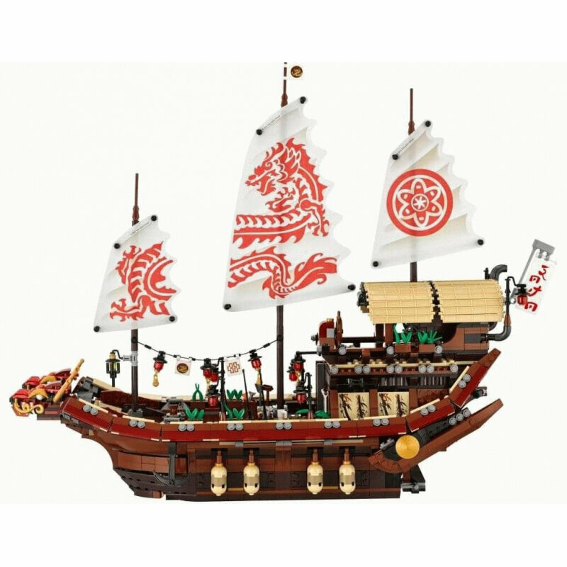 Конструктор Tank NinjaGo Летающий Корабль Мастера Ву 10723, 2363 деталей. Товар уцененный