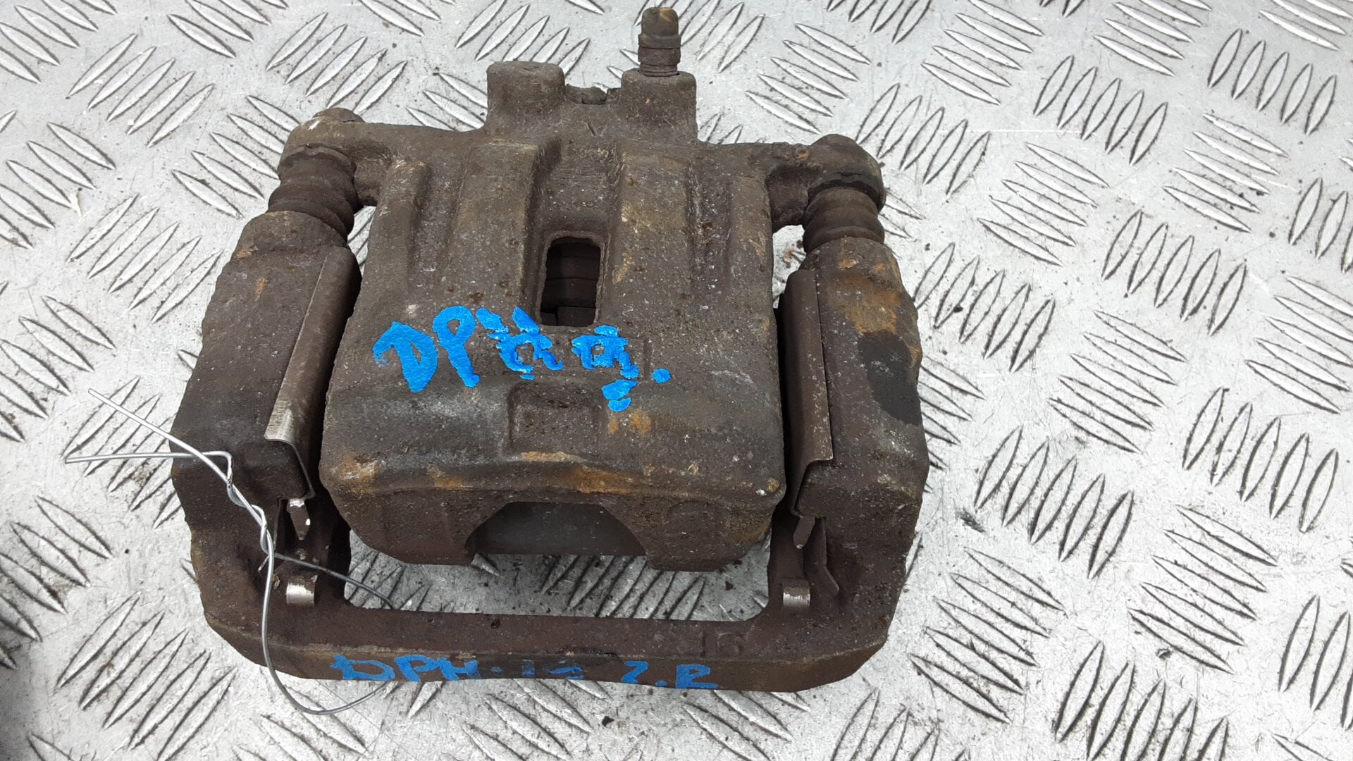 Суппорт тормозной задний правый MAZDA CX-7 1, Номер L2062661X, L20626980D, L2Z22698ZA, L2322661X