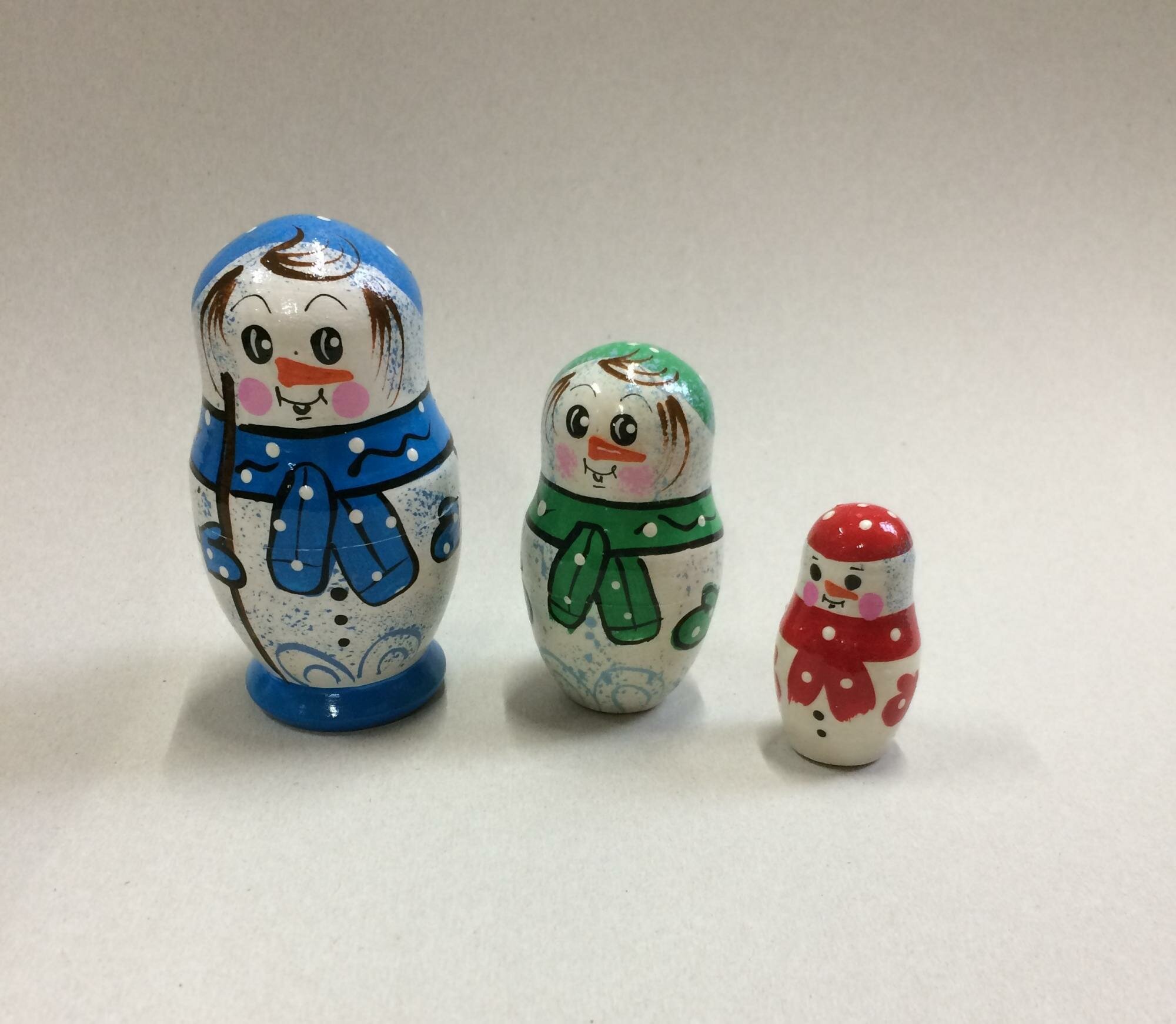 Матрешка Снеговичок 3 в 1 арт.7957 (РНИ)