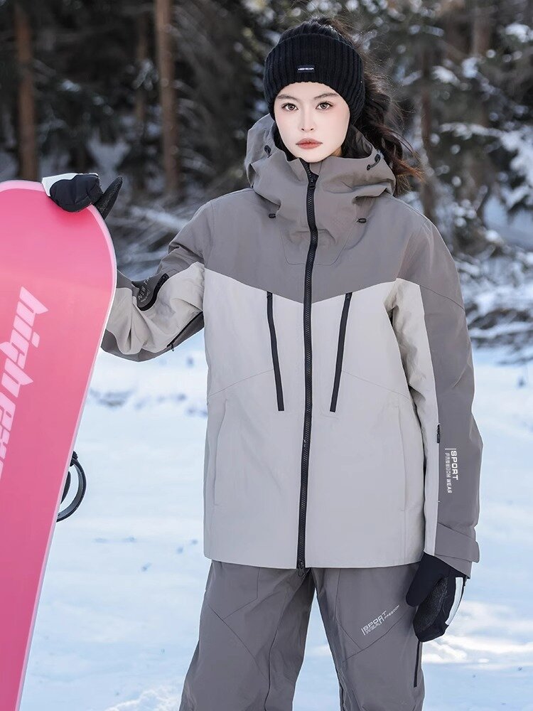 Комплект верхней одежды горнолыжный