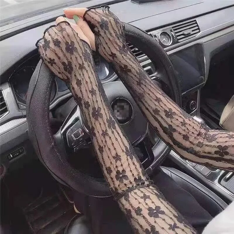 Перчатки для женщин