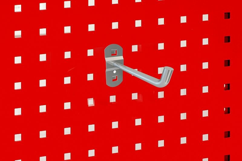 Крючок изогнутый длиной 120 мм для перфорированных панелей с квадратной перфорацией, mte