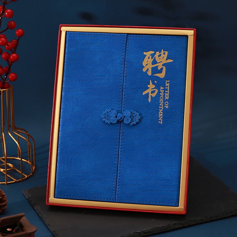 Наградная пластина формата А4 в кожаной обложке с кнопкой, высококачественная вертикальная обложка для награды выдающегося сотрудника.