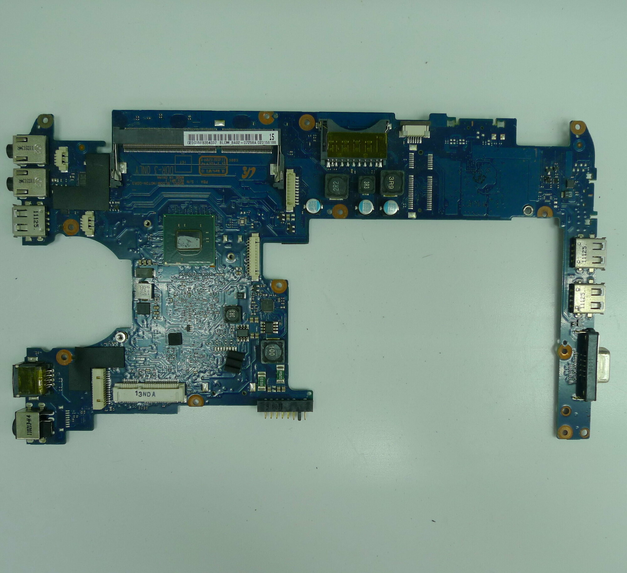 Материнская плата BLOOMINGTON-DDR3 REV MP1.1 для SAMSUNG N145 PLUS (донор)