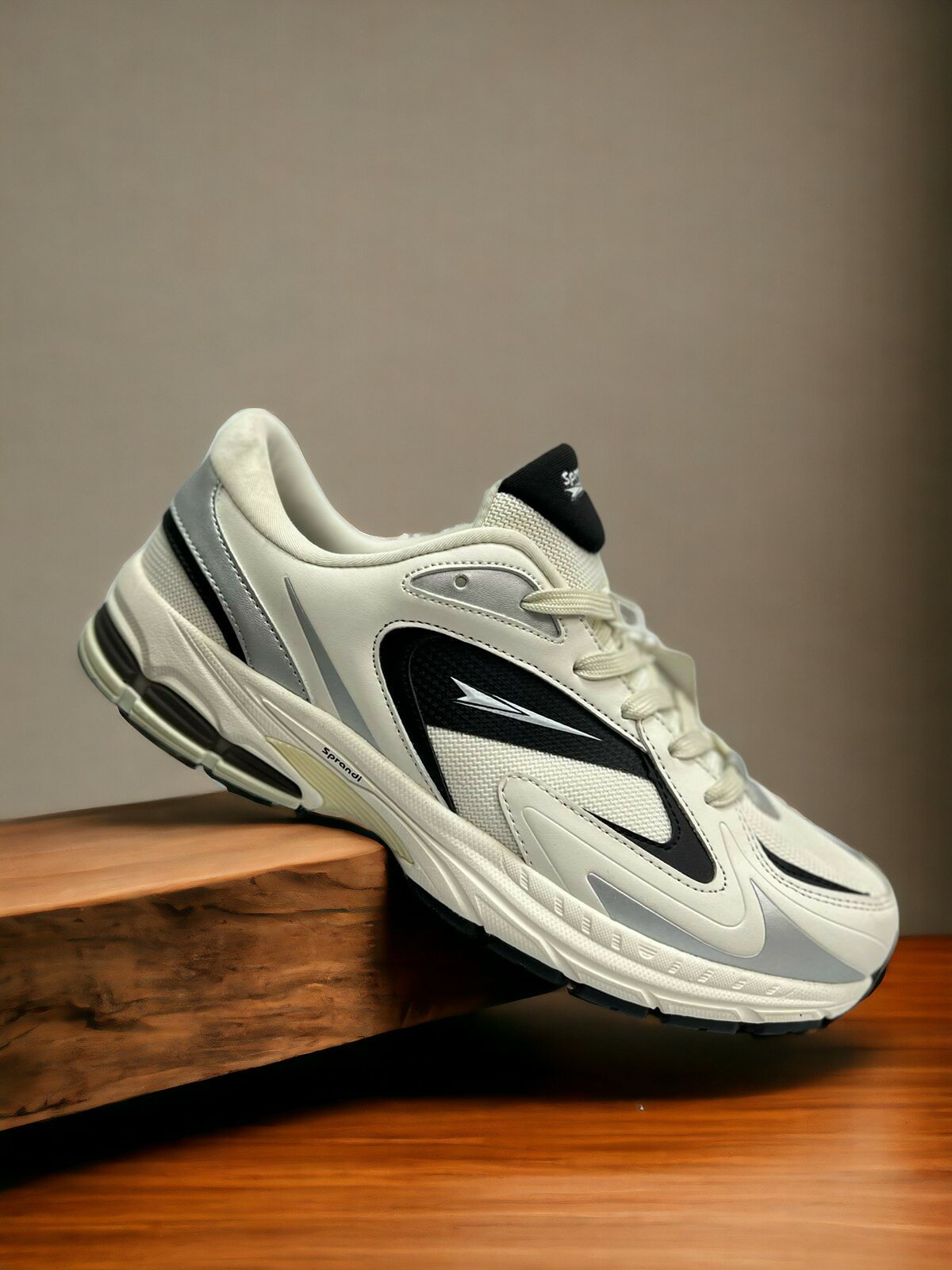 Кроссовки базовая