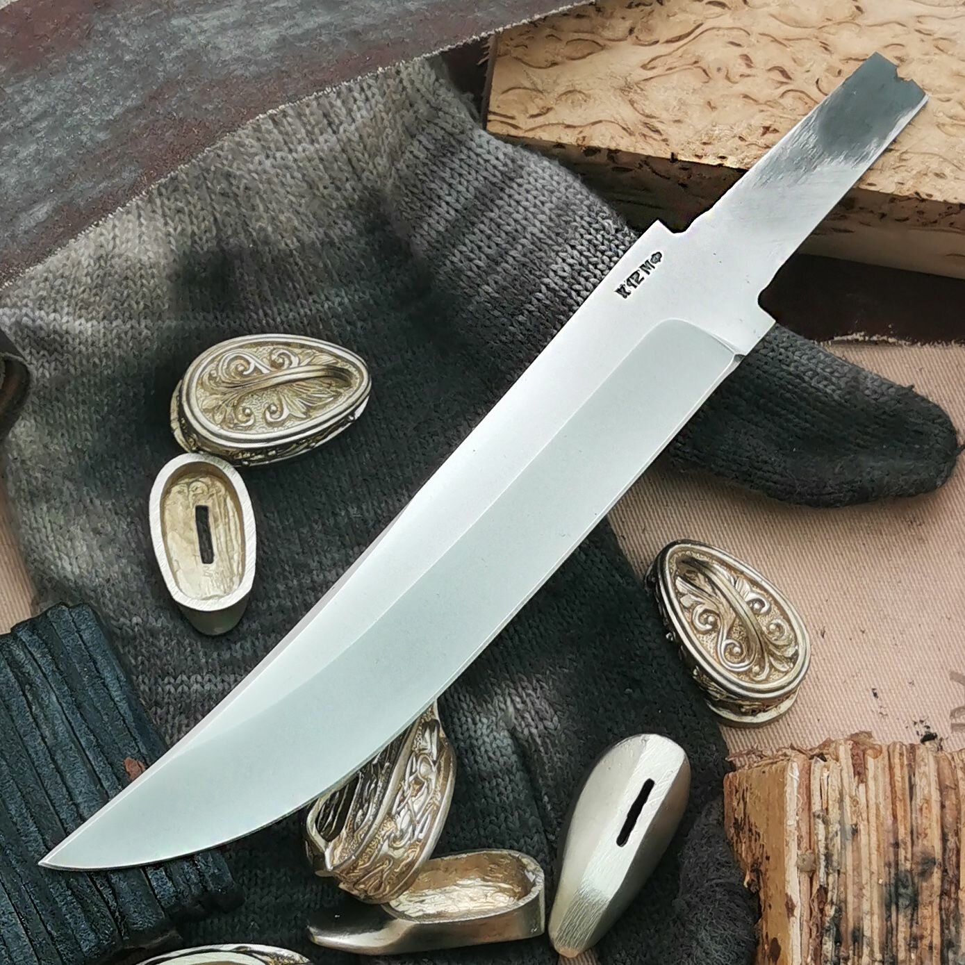 Клинок Форель из кованой стали Х12МФ