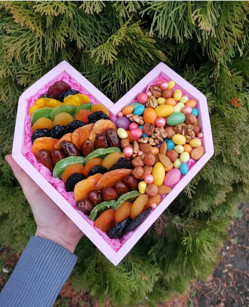 Букет из сухофруктов в сердце. Подарок на Рамадан