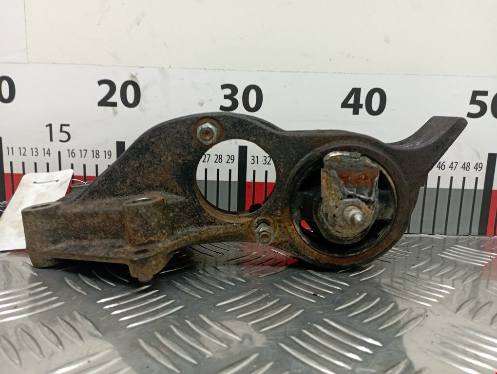 Кронштейн промежуточного вала Citroen Xsara арт. 1909744