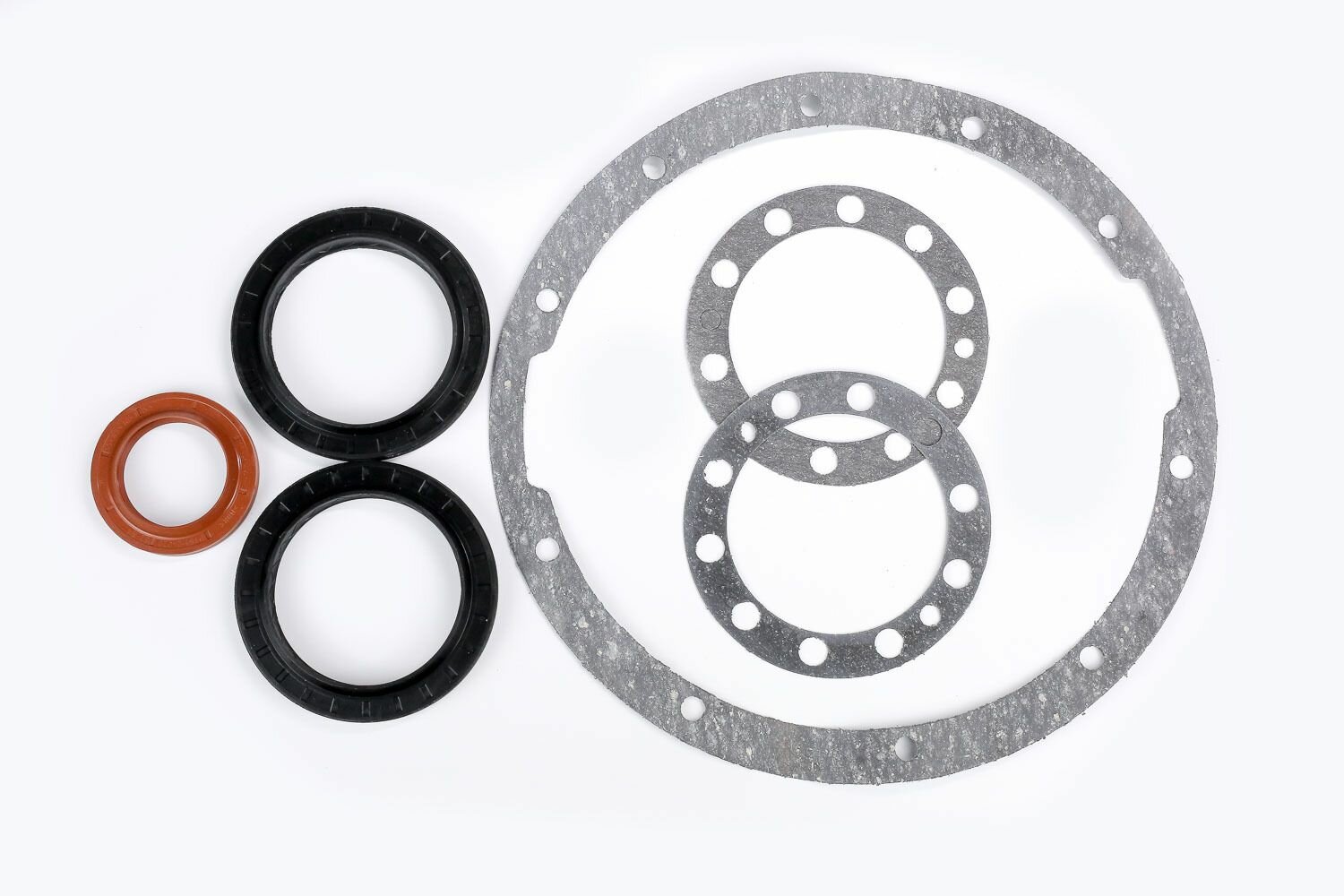 Р/к моста (заднего) ГАЗ-3307,33104, ПАЗ-32053 прокладки с сальниками