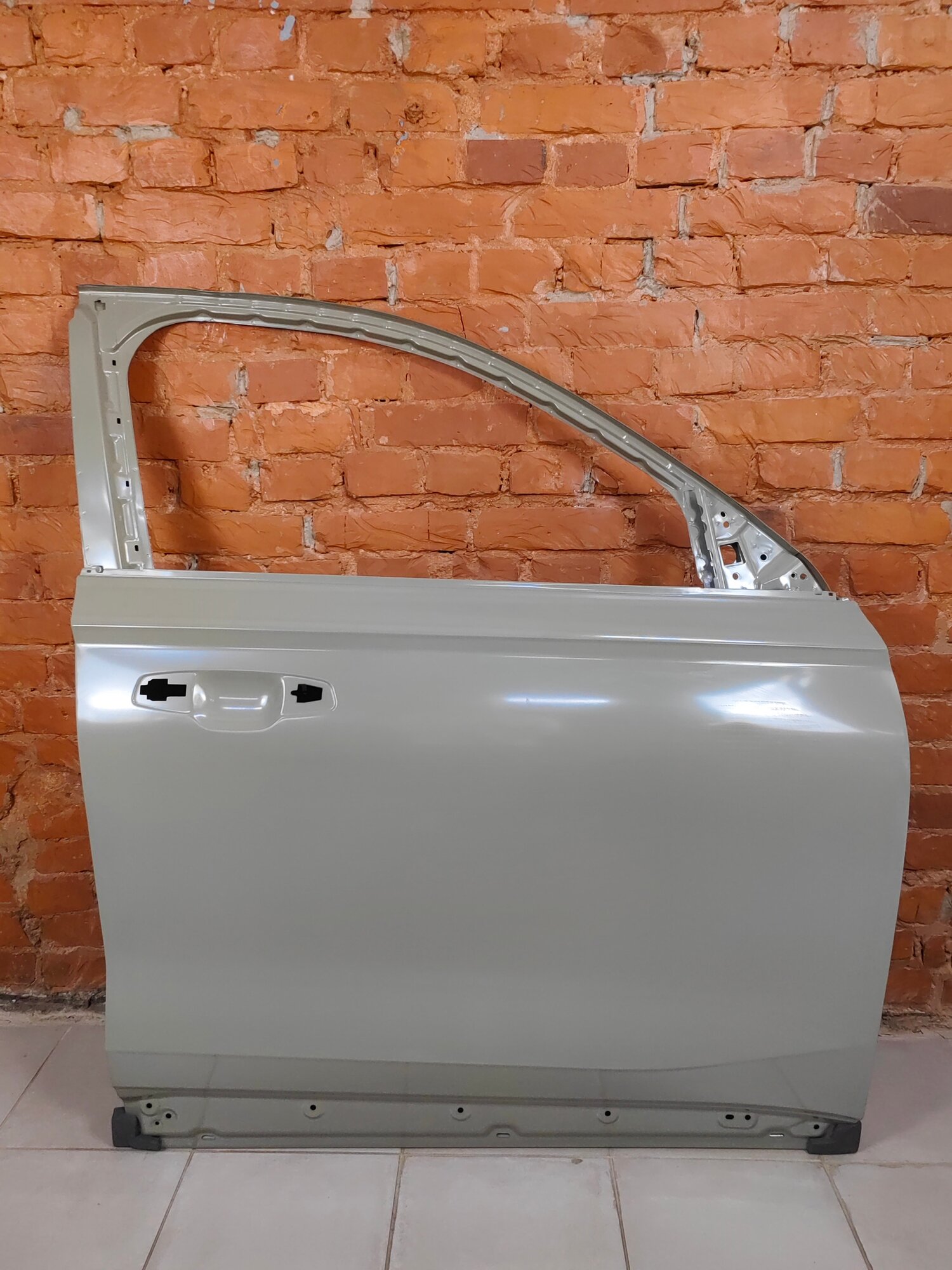 GEELY Дверь передняя правая Geely Monjaro