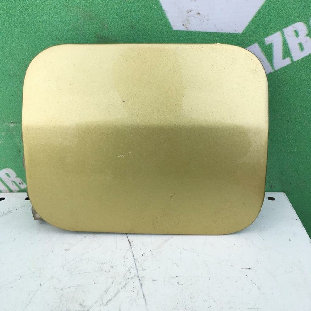 Лючок бензобака Audi 80 90 B3 86-91