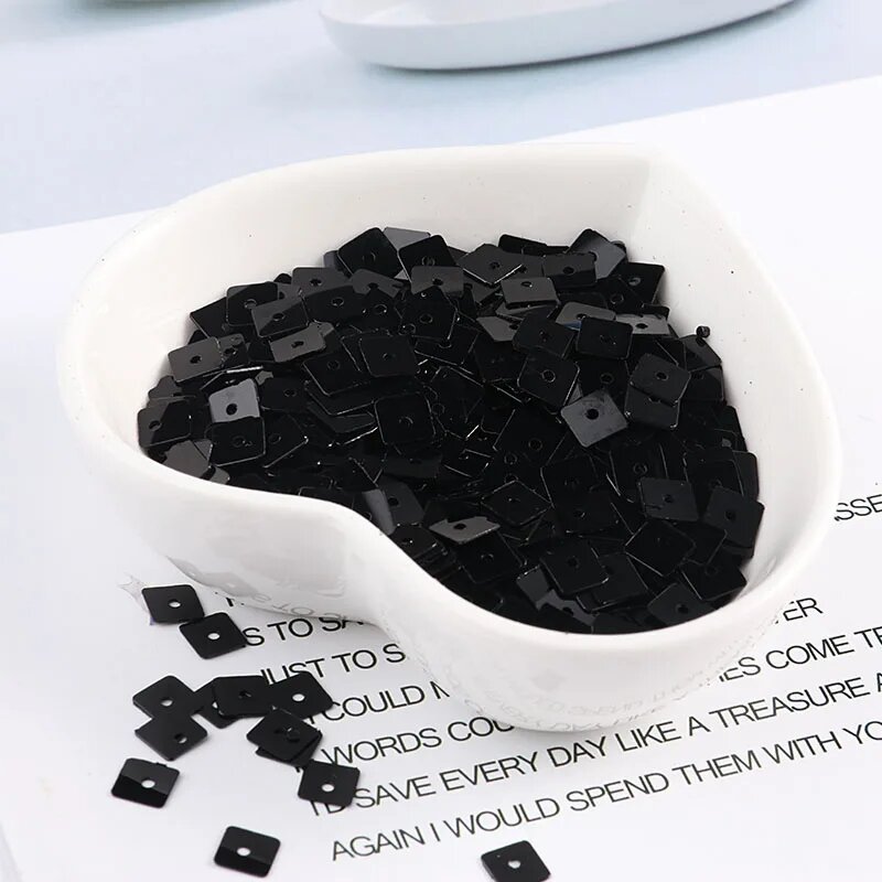 Плоские квадратные пайетки ipatches ПВХ 5 мм 900 шт Черный, Black