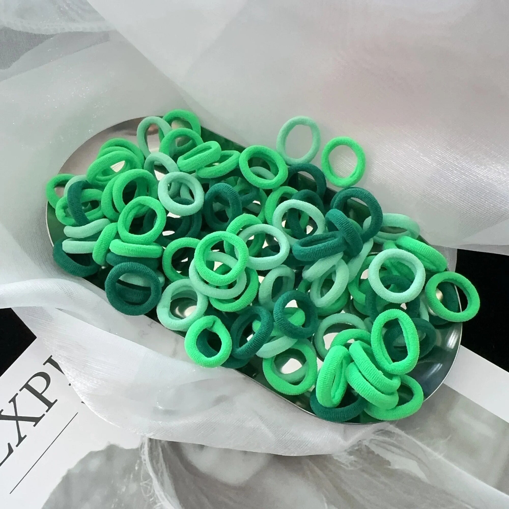 Резинки для волос изумрудные 50 шт. Color: 13