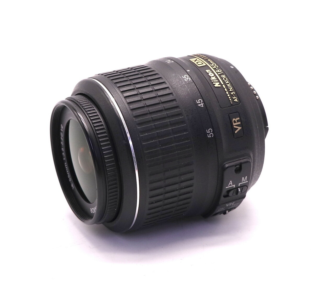 Объектив Nikon 18-55mm f/3.5-5.6G AF-S VR для DX Nikkor