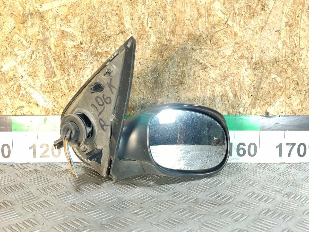 Зеркало правое PEUGEOT 206 1998 2012 8149ZA