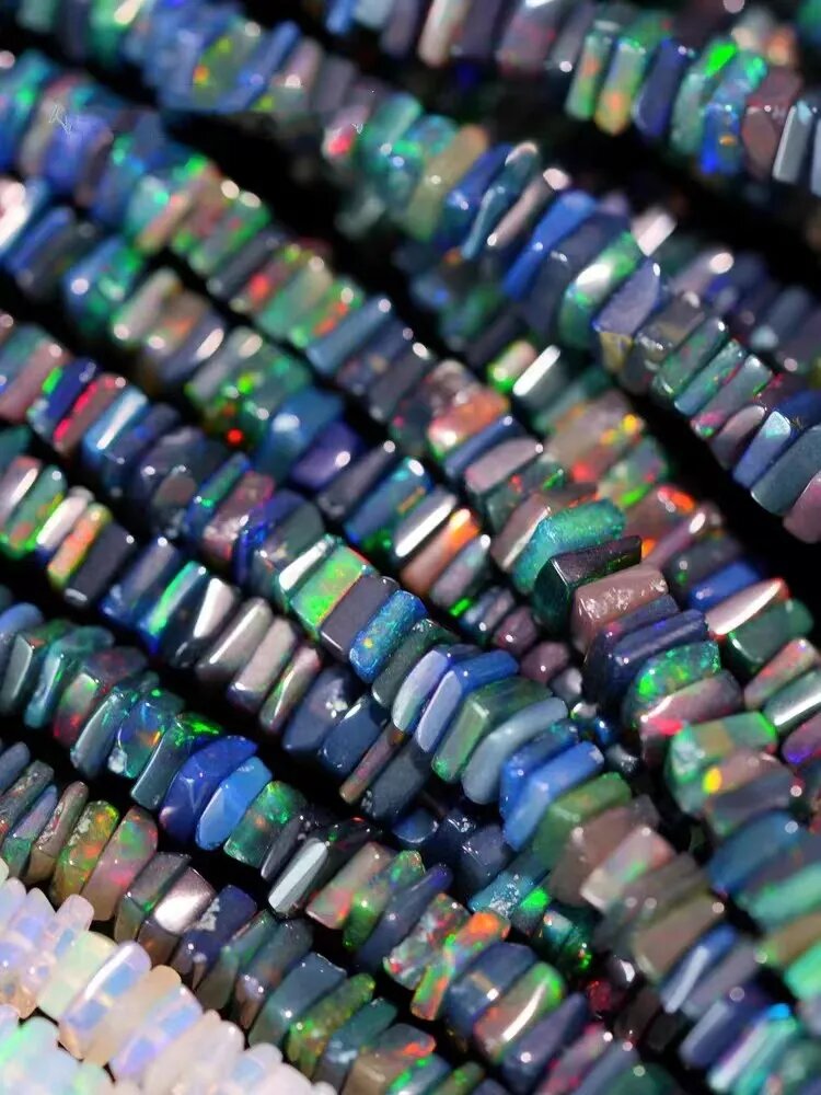 Черные и белые опалы, бусины, круглые и квадратные, 3,5-4,5 мм, 20 см Черный