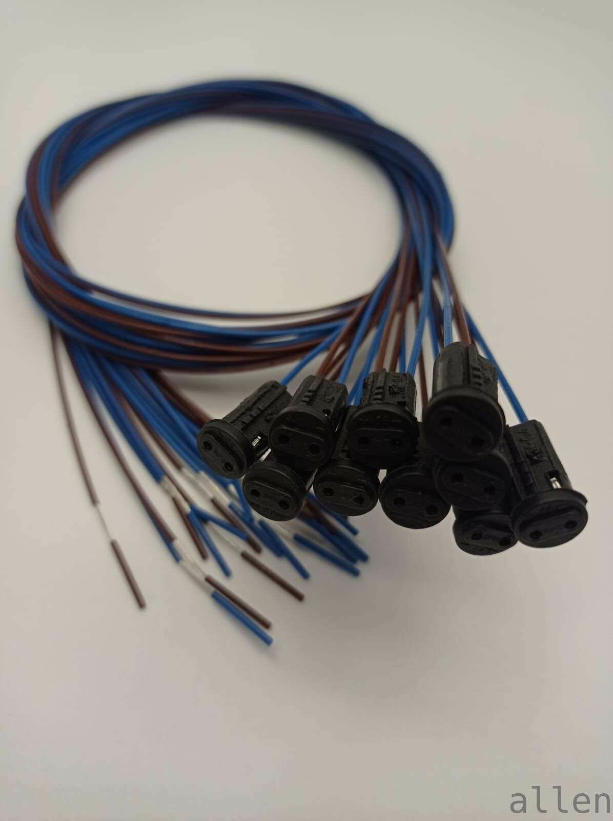 Патрон для галогеновых ламп G4 с проводом 20см термостойкий пластик черный 12В без крепежного кольца 10шт