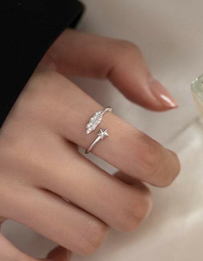 Кольцо помолвочное, циркон