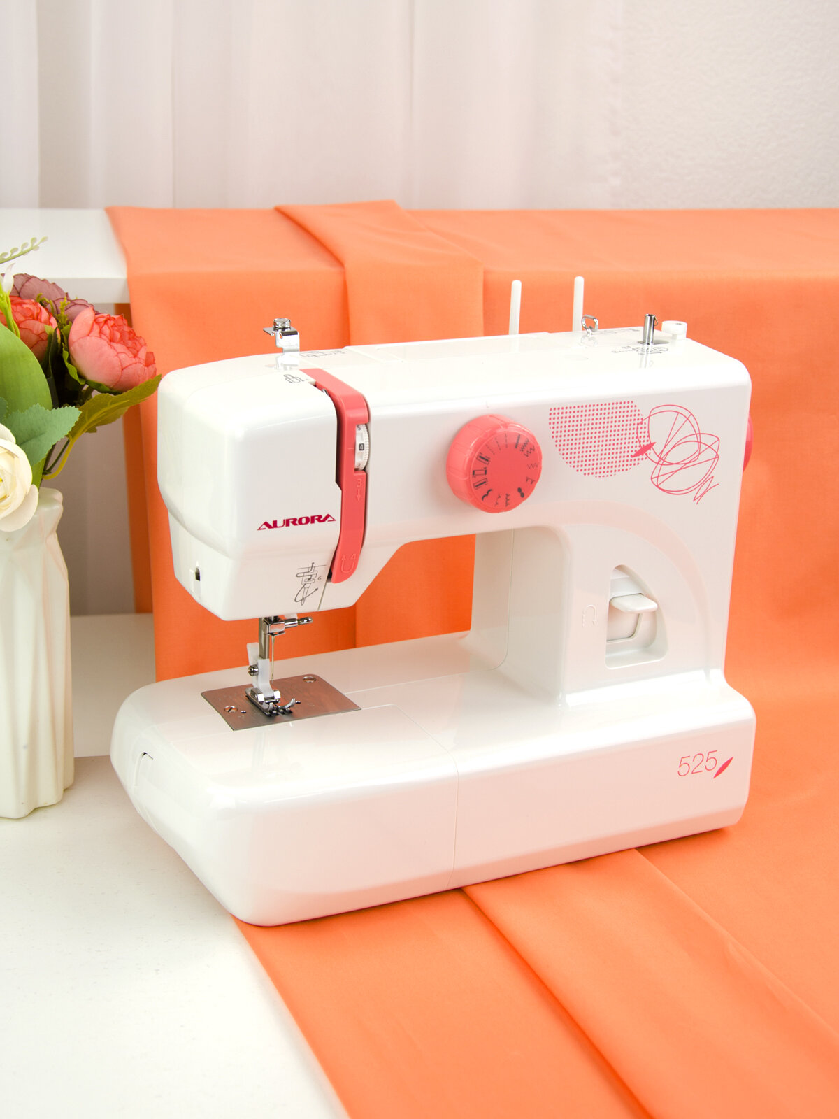 Швейная машинка AURORA 525 с металлическим шпульным колпачком