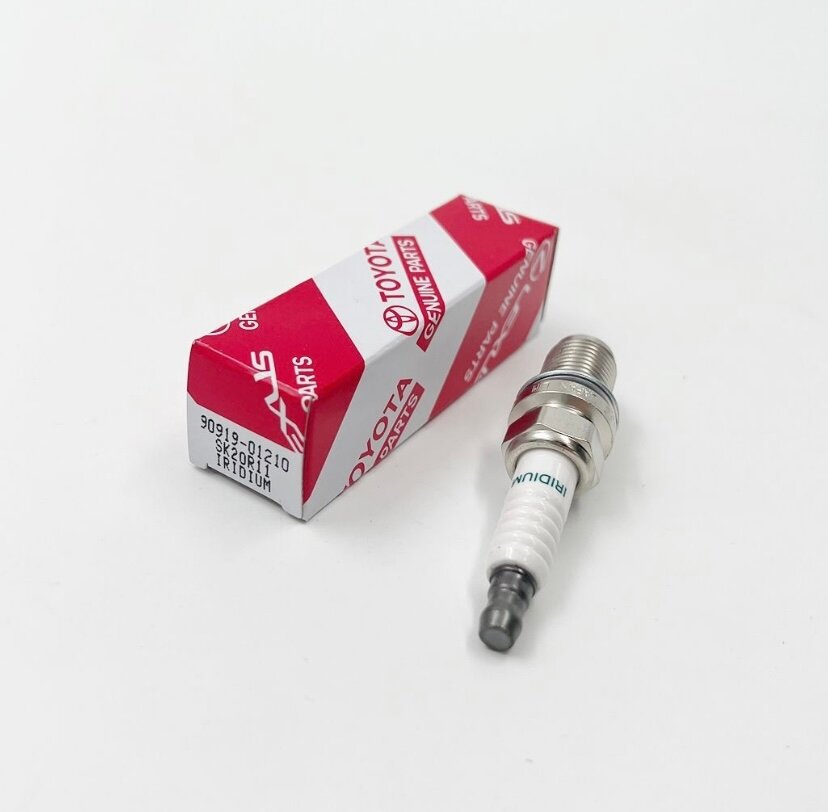 Свеча зажигания Toyota 90919-01210 SK20R11 иридиевая, Avensis / Camry / Lexus