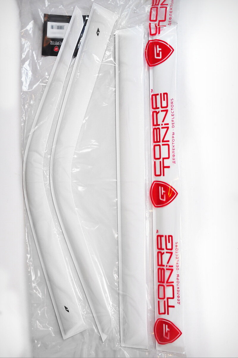 Дефлекторы окон для Mazda CX5 2011 белый