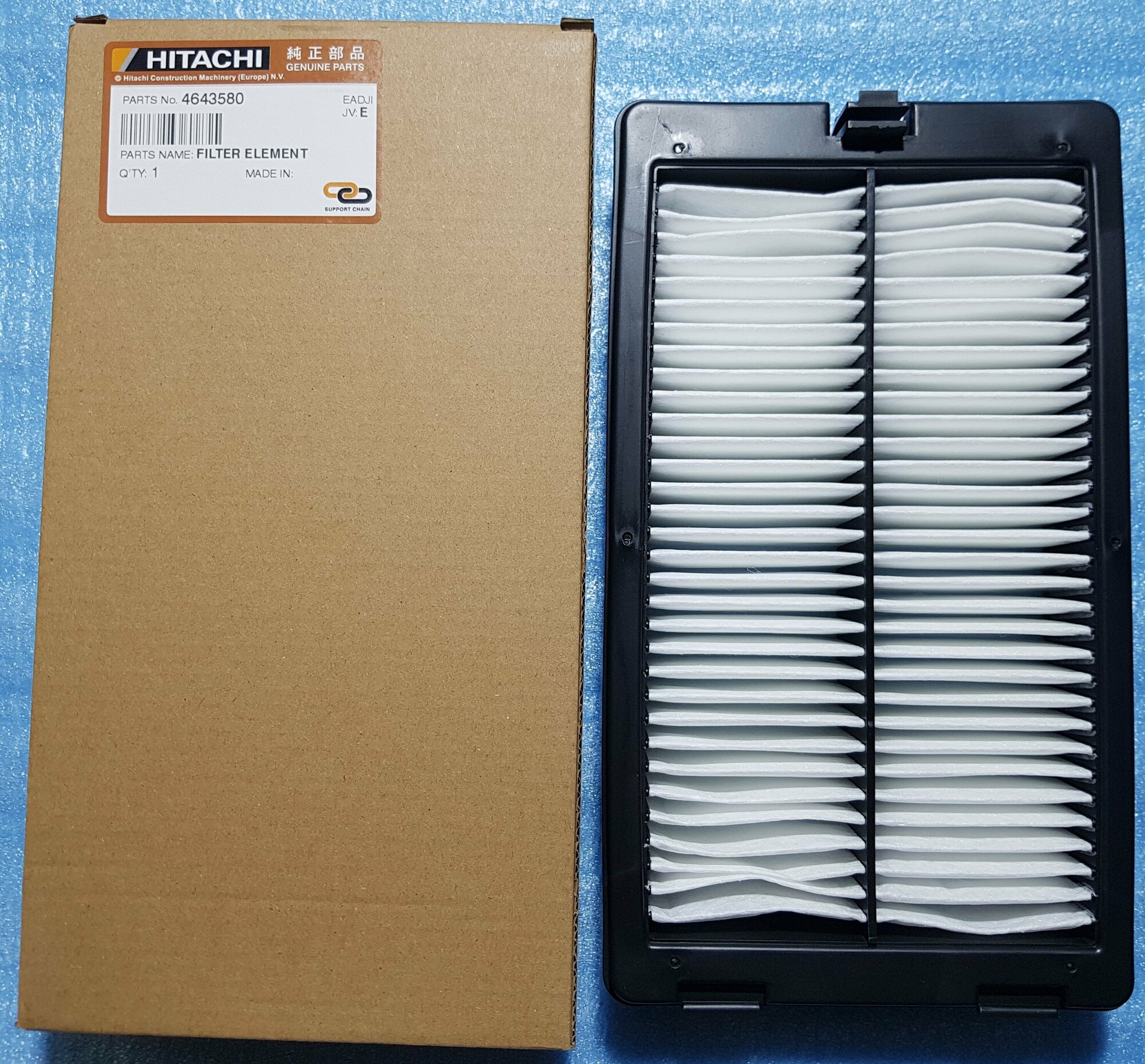 4643580 HITACHI фильтр кабины