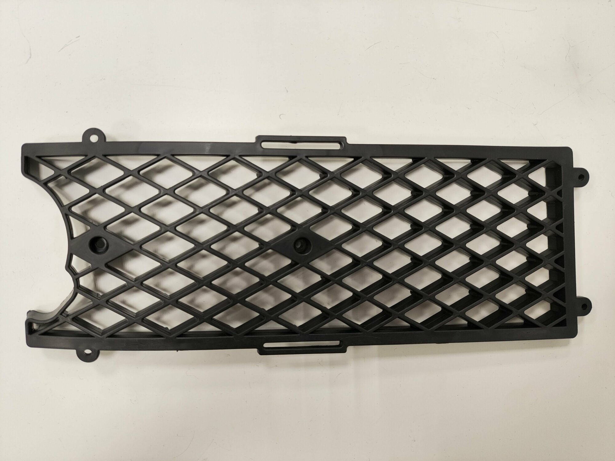 Решетка фары противотуманной правой Great Wall Wingle 3 [2.2 8V 5MT пикап 4X2 бензин] 2803216P00