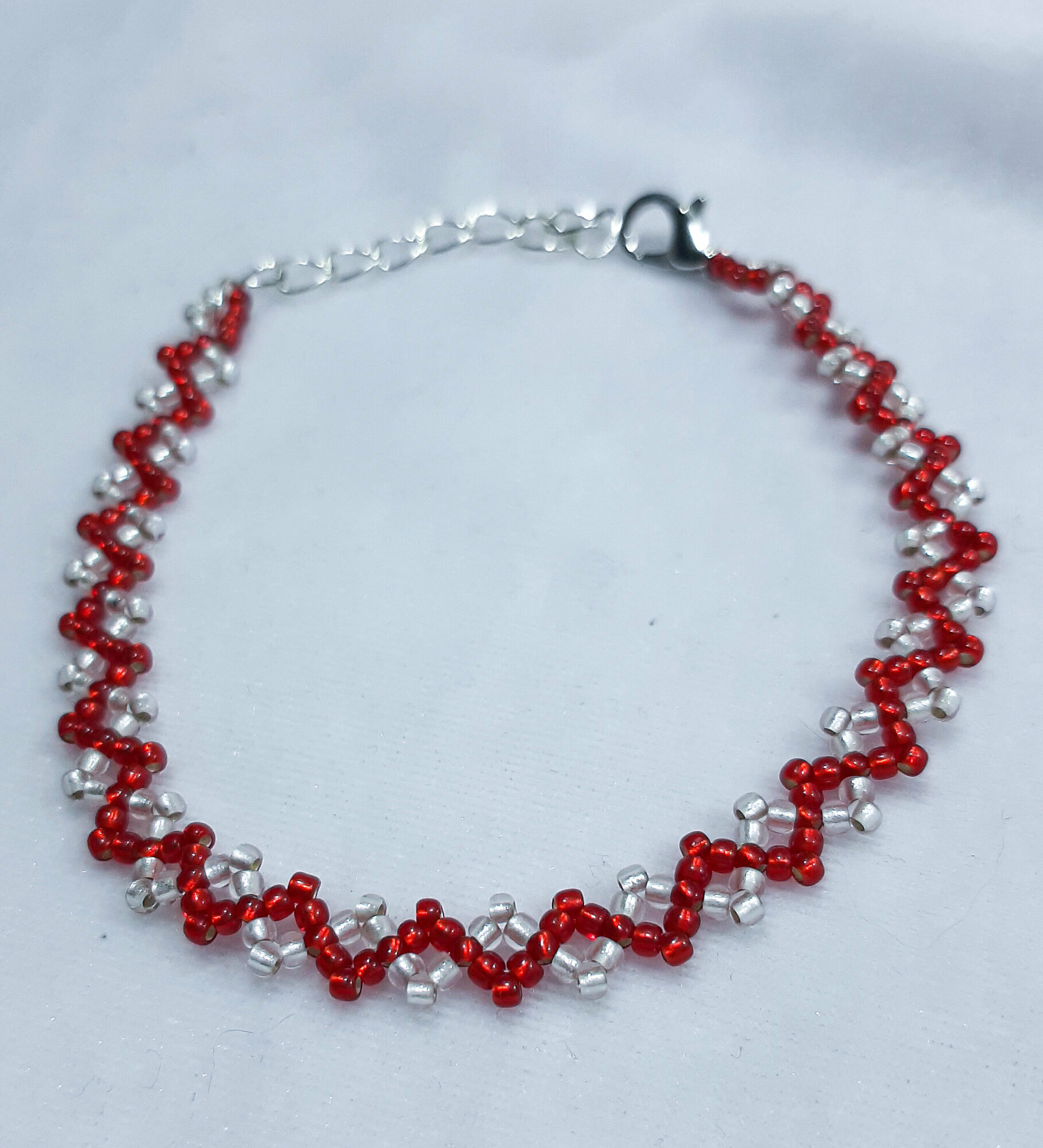 Плетеный браслет, бисер