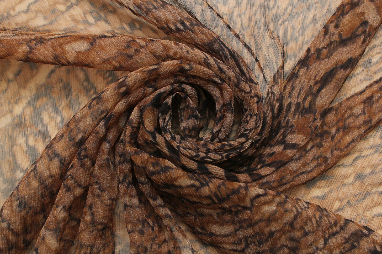 Ткань Шёлковый шифон-креш в бежево-коричневых тонах, ш130см, 0,5 м