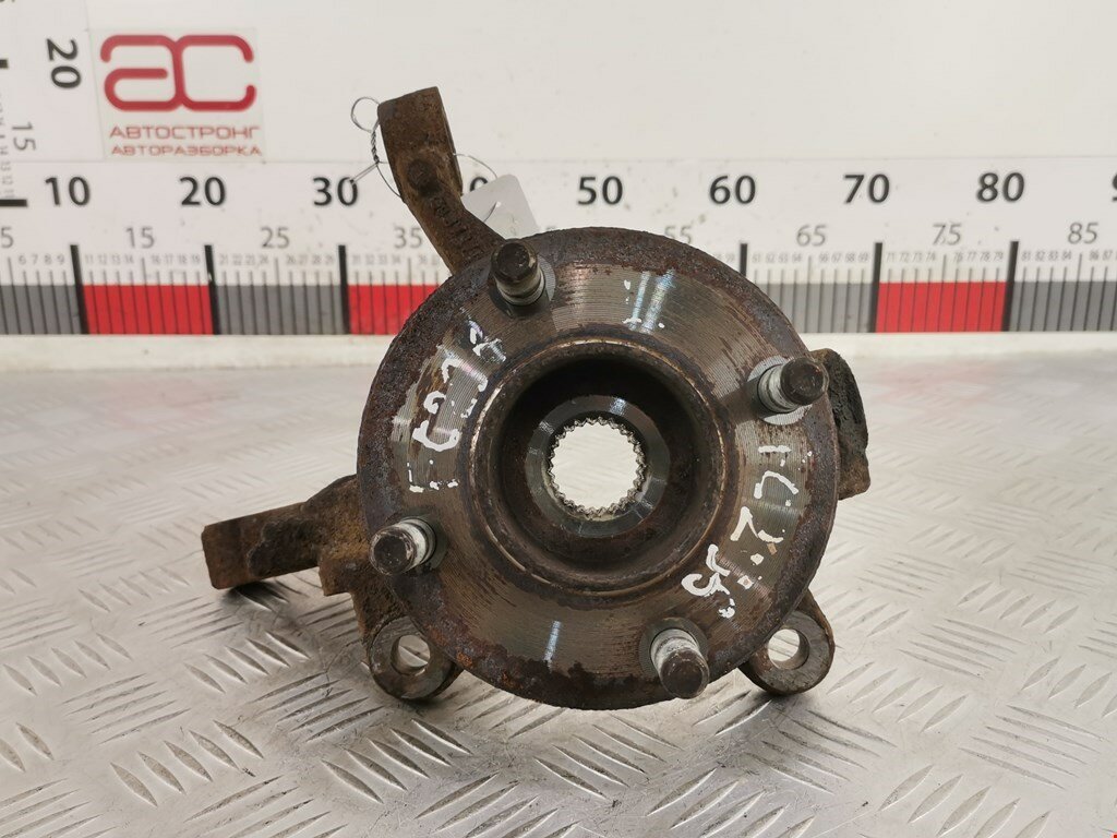 Ступица (кулак цапфа) передняя левая Ford Fiesta 6 1771021 арт. 1481777