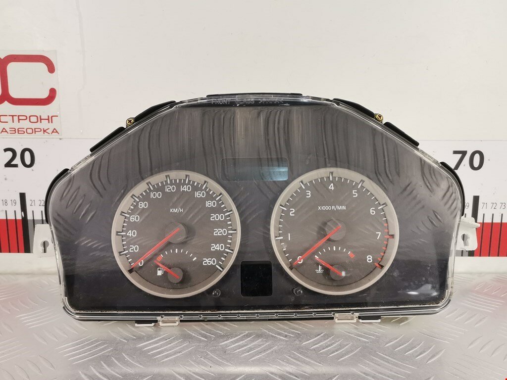 Панель приборная (щиток приборов) Volvo V50 1 8602844 арт. 1476990