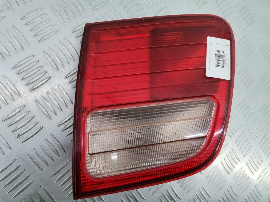 Фонарь крышки багажника правый Mercedes E-Class (W210) A2108202464 арт. 1976577