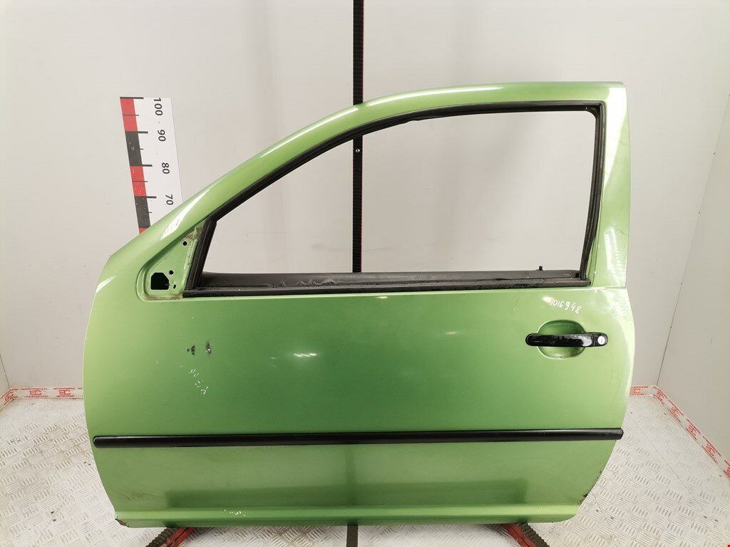 Дверь передняя левая Volkswagen Golf 4 1J3831055H арт. 1016948