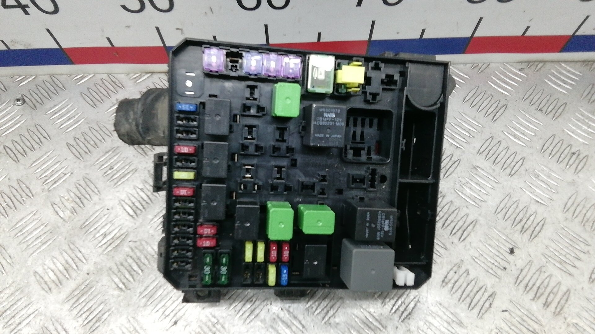 Блок предохранителей MITSUBISHI OUTLANDER 2, Номер 8565A111