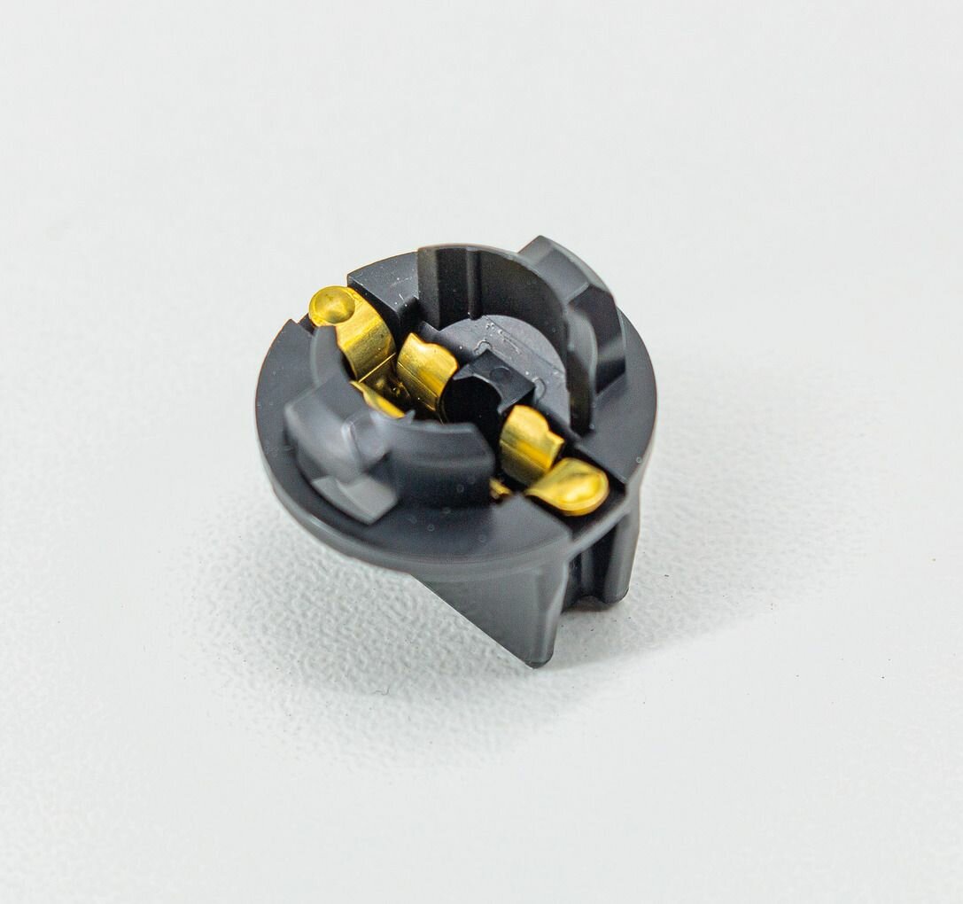 Патрон для лампы 3W/5W, TOYOTA, оригинал