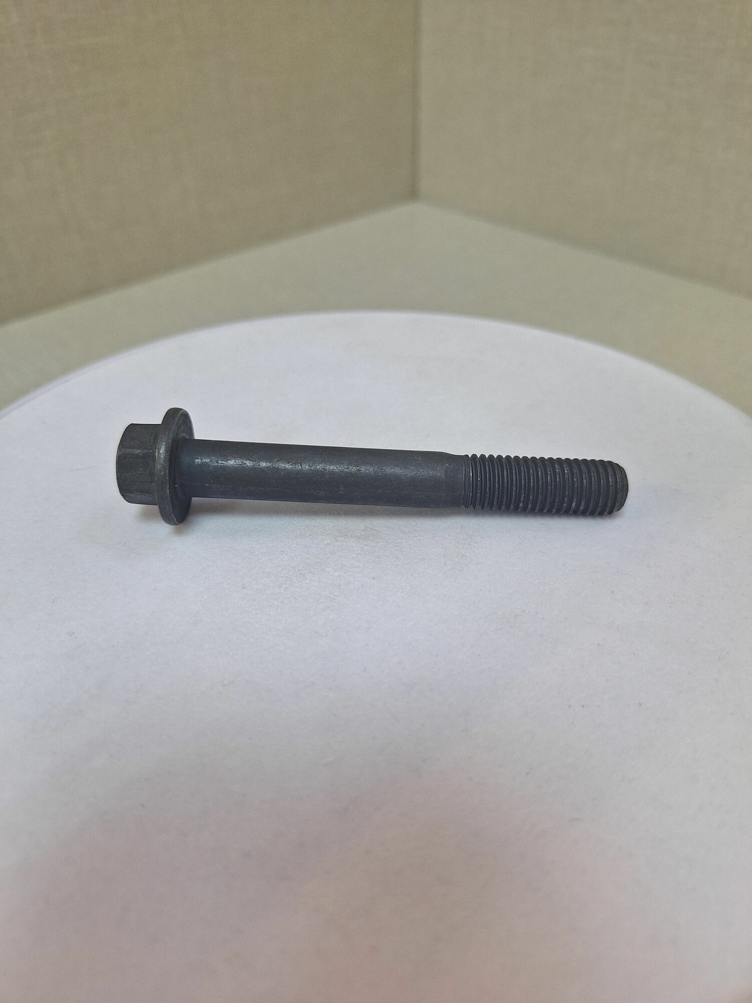 3902451 Болт M12*1,75*90 картера маховика 6ISBe