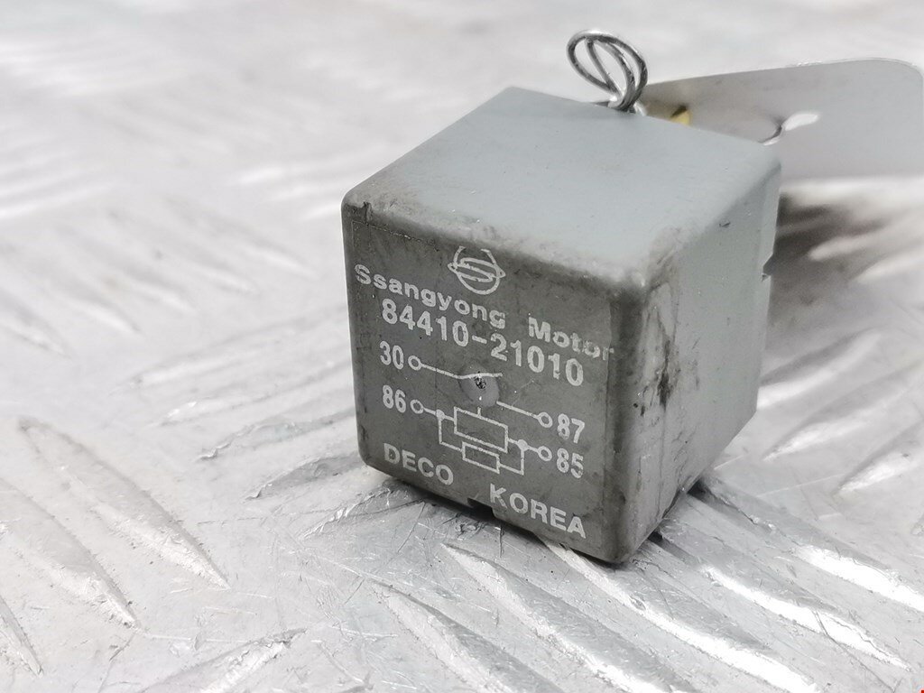 Реле Volkswagen Golf 3 8441021010 арт. 2074681