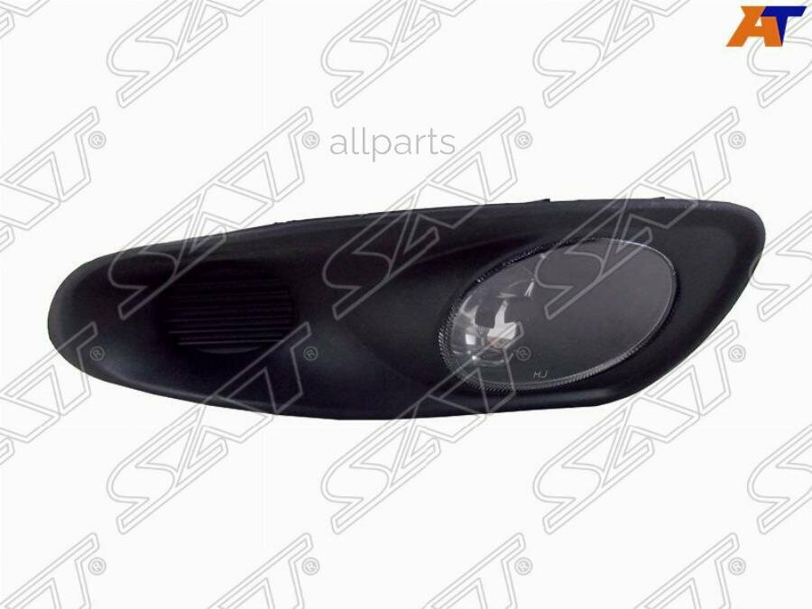 SAT ST-215-2021R Фара противотуманная (Справа/ с оправой) Nissan Cefiro 98-03