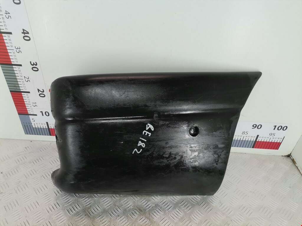 Накладка (клык) бампера правый Opel Movano A 7700352124 арт. 1707092