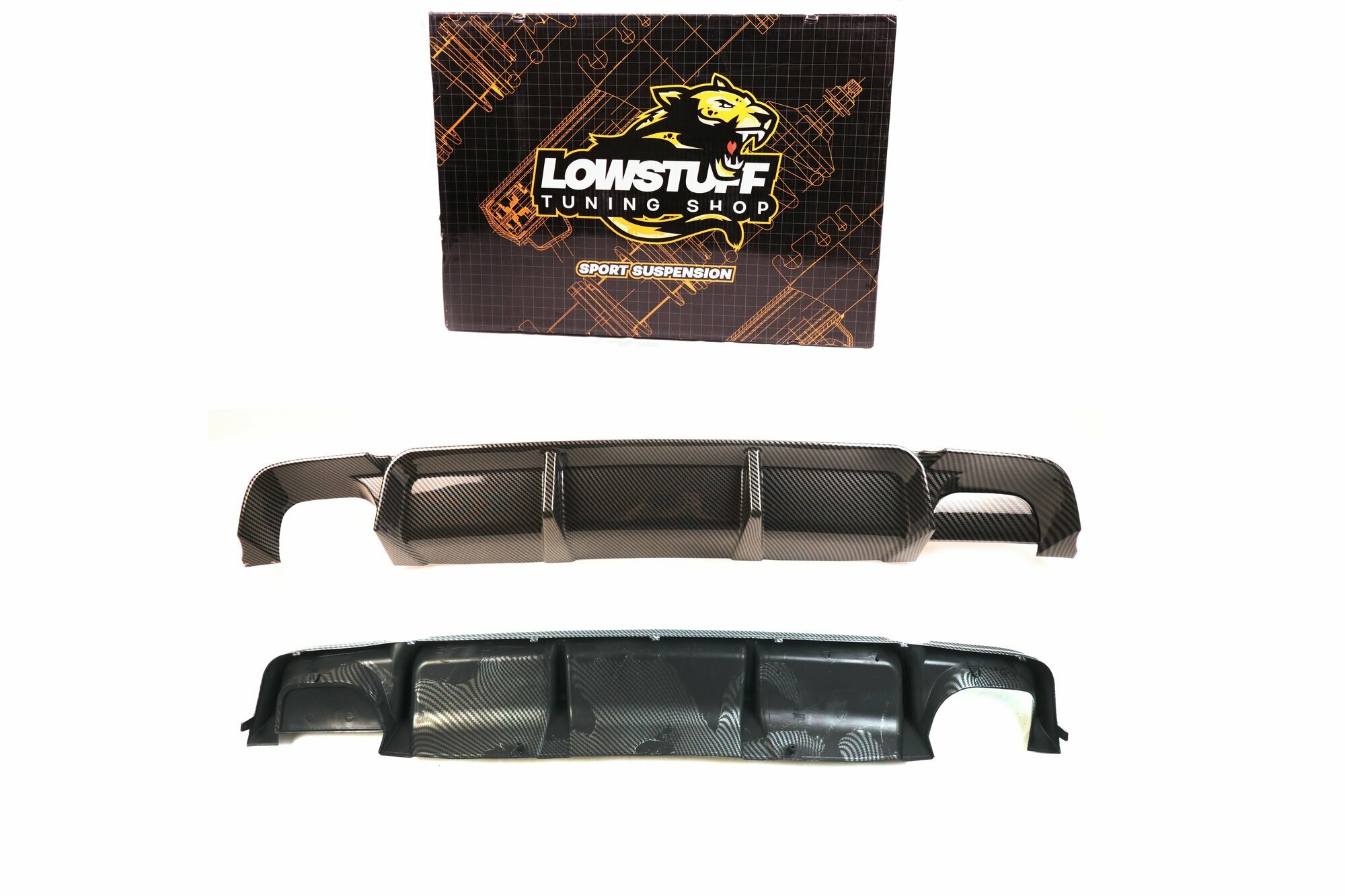 BMW E39 диффузор заднего бампера M стиль под двойной выхлоп с ребрами черный глянец под карбон LOWSTUFF RDBME39RIB00CRBN