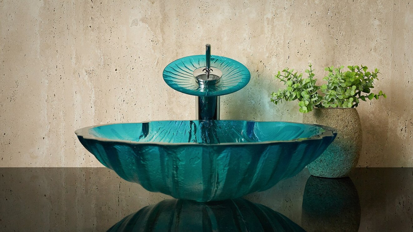 Нестандартная мойка из голубого стекла Cuoredelmare 43×43×15 см 000734111