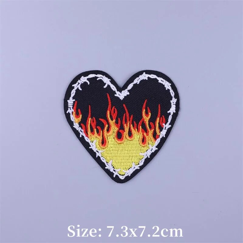 Термоклейкие нашивки Prajna рок/панк PE6540CT