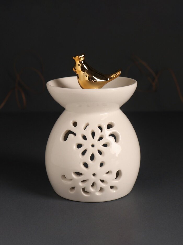 Аромалампа для эфирных масел «Птичка в короне», керамика, белый перламутр, 9×9×13 см