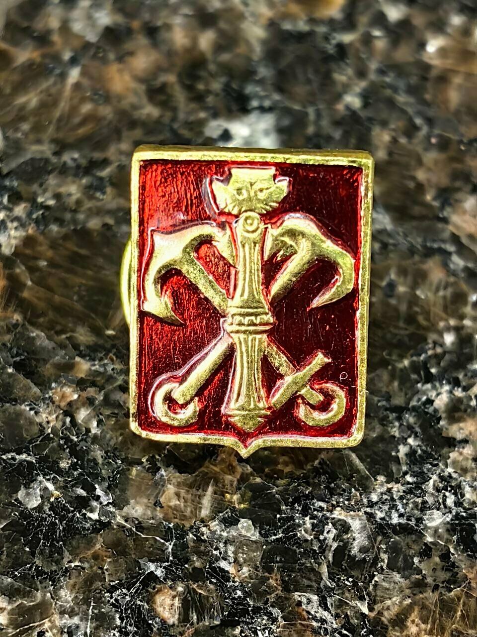 Знак фрачный Герб санкт-петербурга