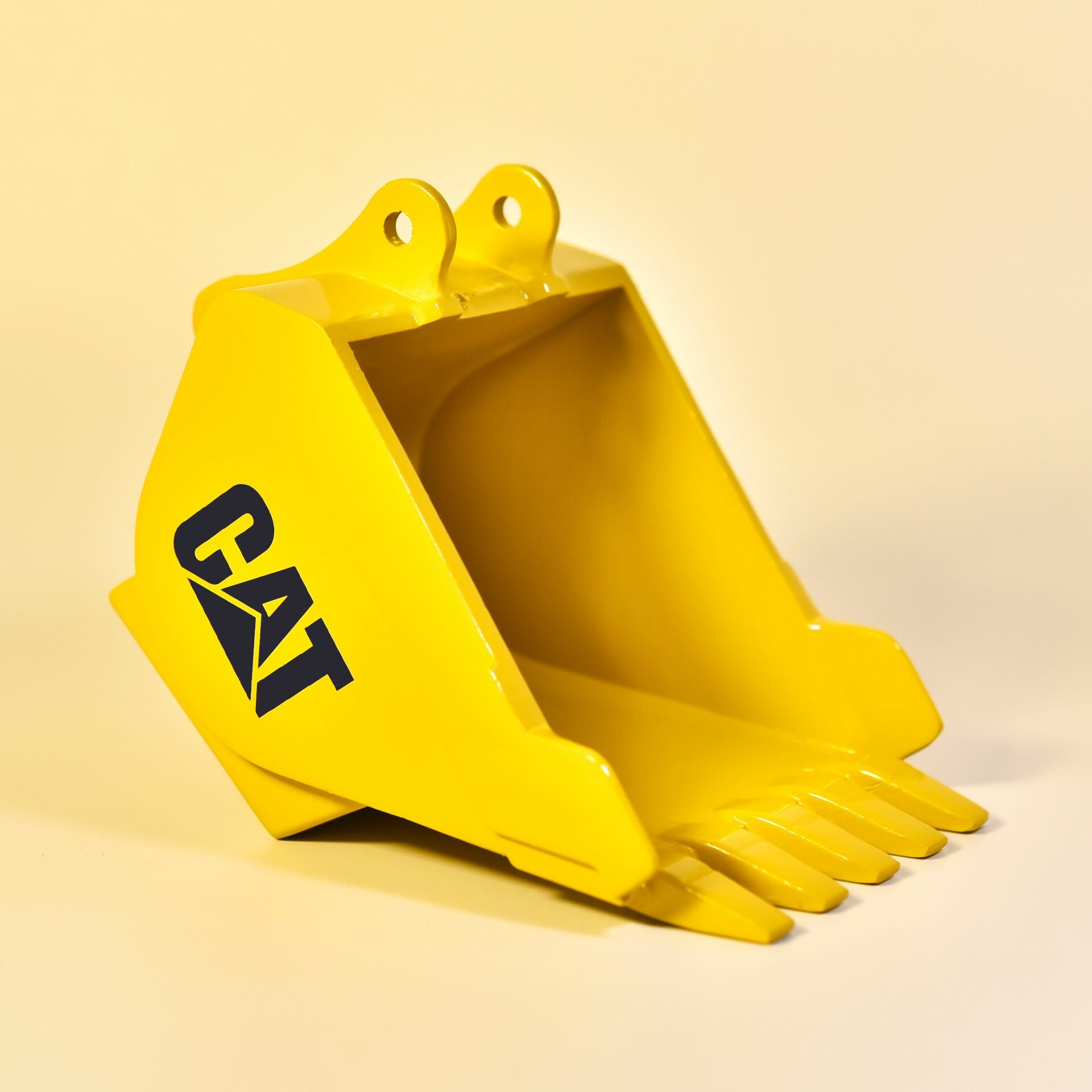Модель ковша экскаватора Caterpillar(CAT) 1:12 с пепельницей — Сувенир, офисный декор и подарок для коллекционеров