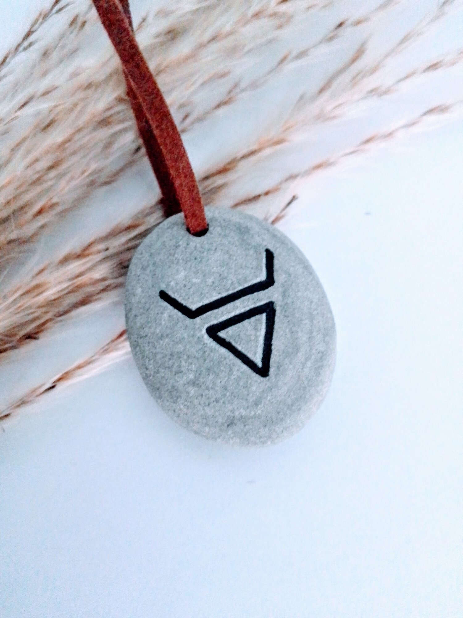 Женский оберег "Знак Велеса" для привлечения денег. Величие. Богатство.