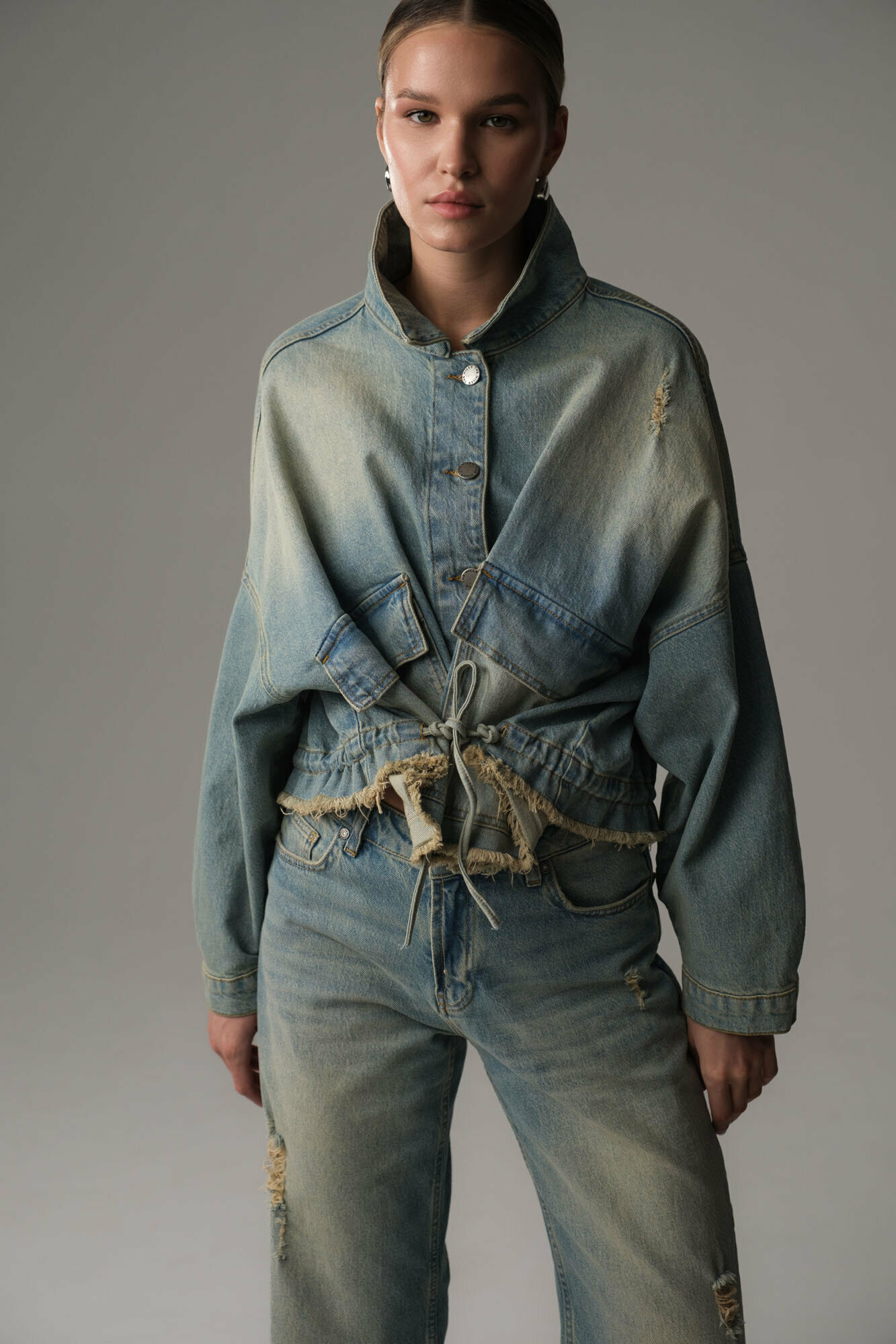 Куртка джинсовая