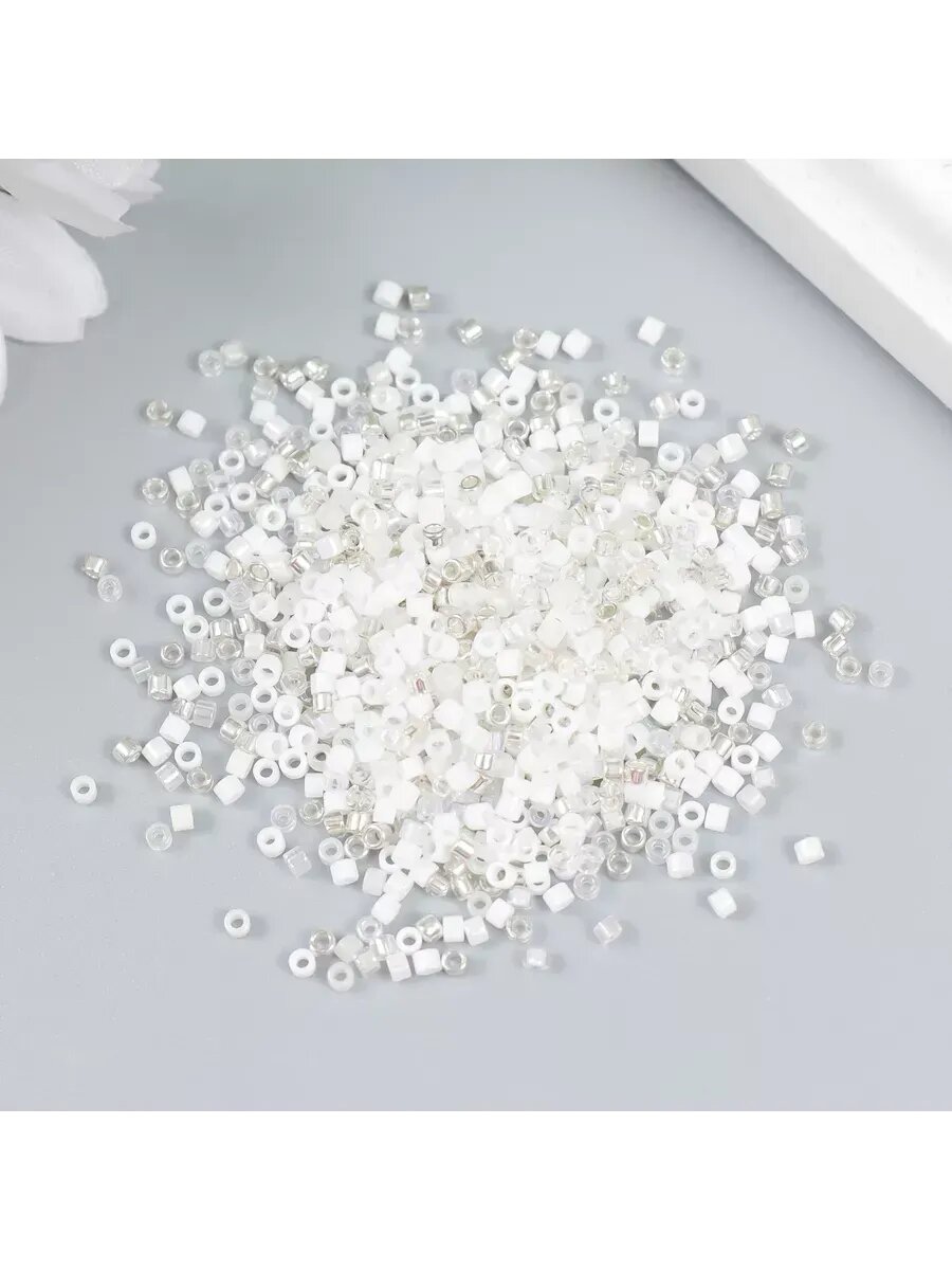 Бисер "Перламутр. Белое ассорти" 10 гр